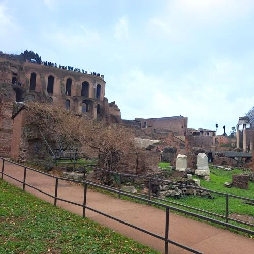Picture Accessible Ground around the Roman Forum - Disabled Accessible ...